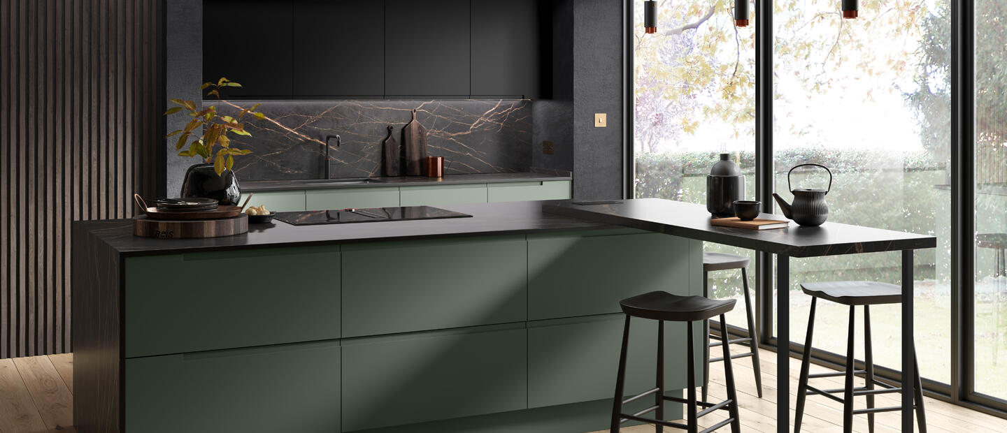 Green & Carbon Kitchen | Second Nature Kitchens